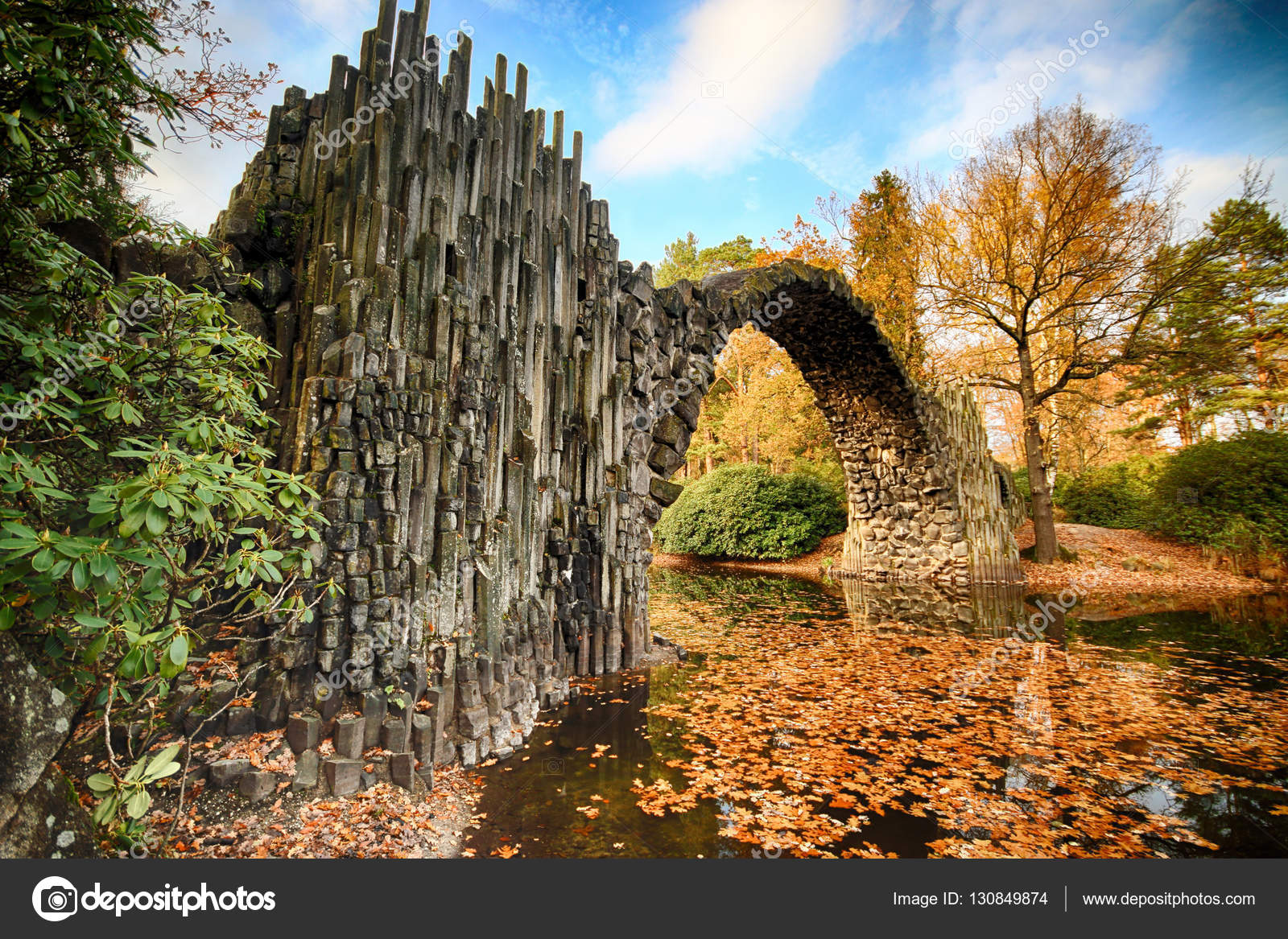 Rakotz Bridge (Rakotzbrucke, Devil's Bridge) in Kromlau, Saxony — Stock ...