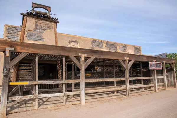 Dust ranch Stock Photos, Royalty Free Dust ranch Images | Depositphotos