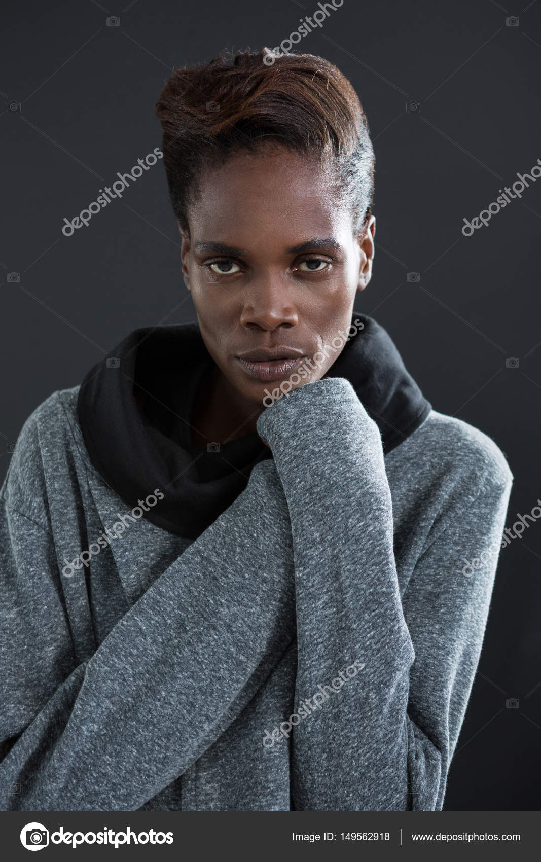 Androgynous man posing — Stock Photo © Wavebreakmedia #149562918