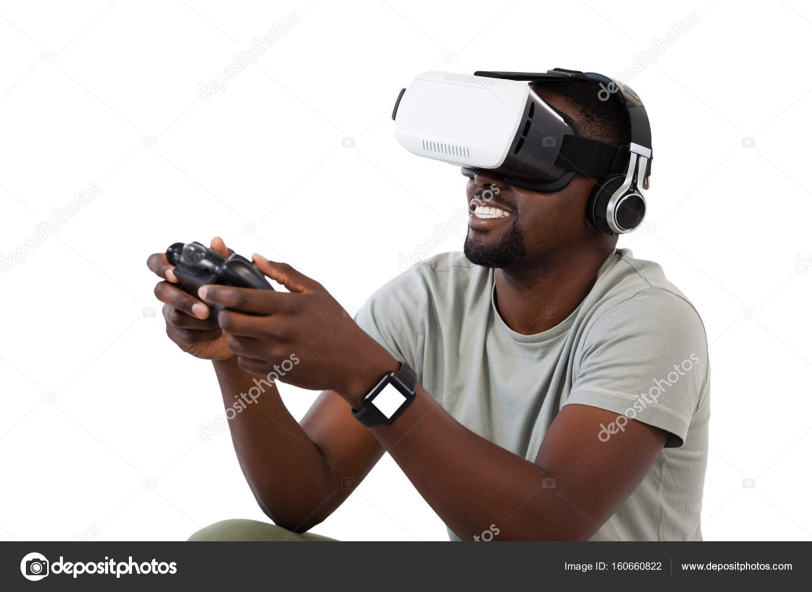 Man using virtual reality headset — Stock Photo © Wavebreakmedia #160660822