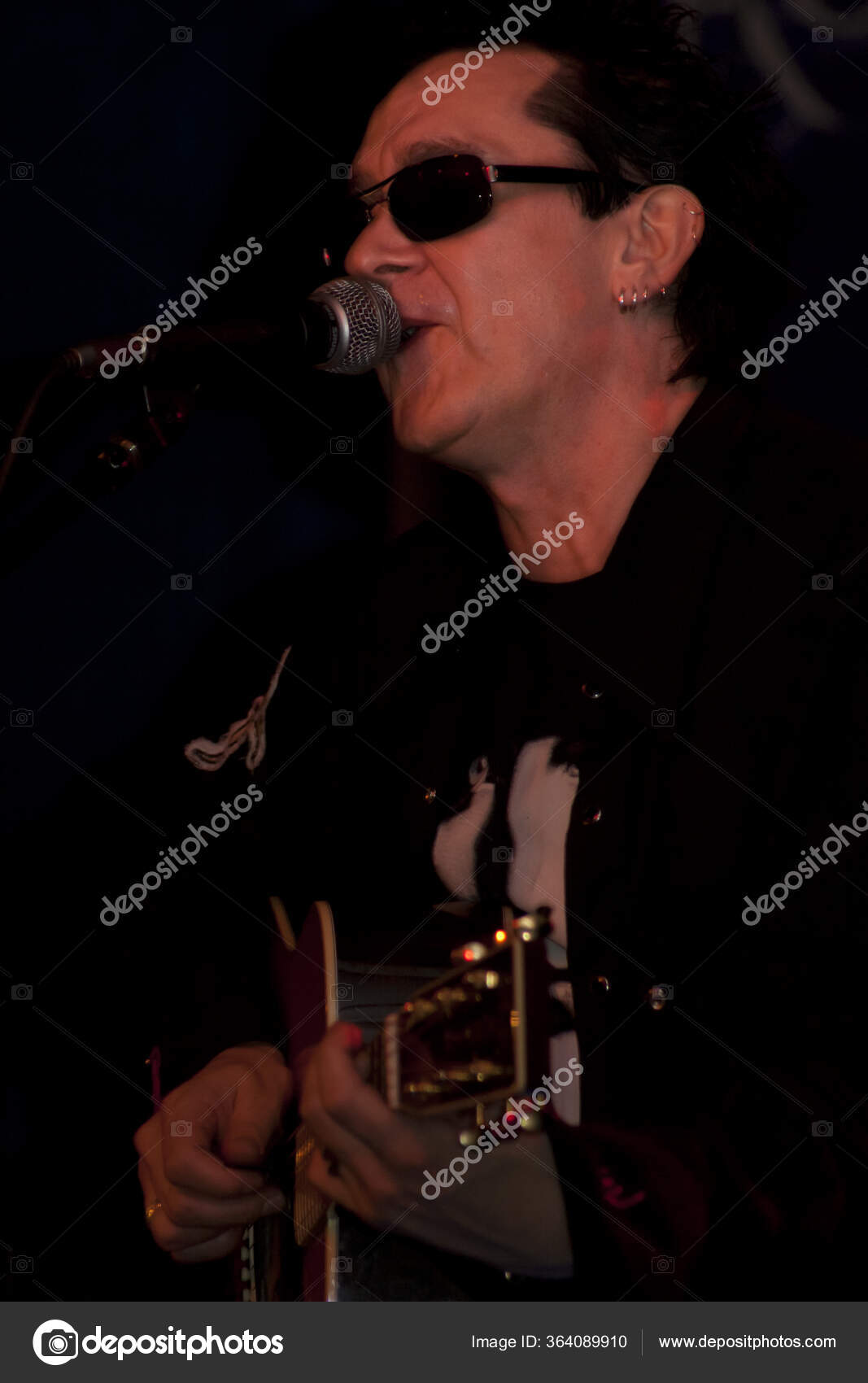 Wayne Hussey Concert Progresja Club Warsaw Poland 2008 Jerry Wayne ...