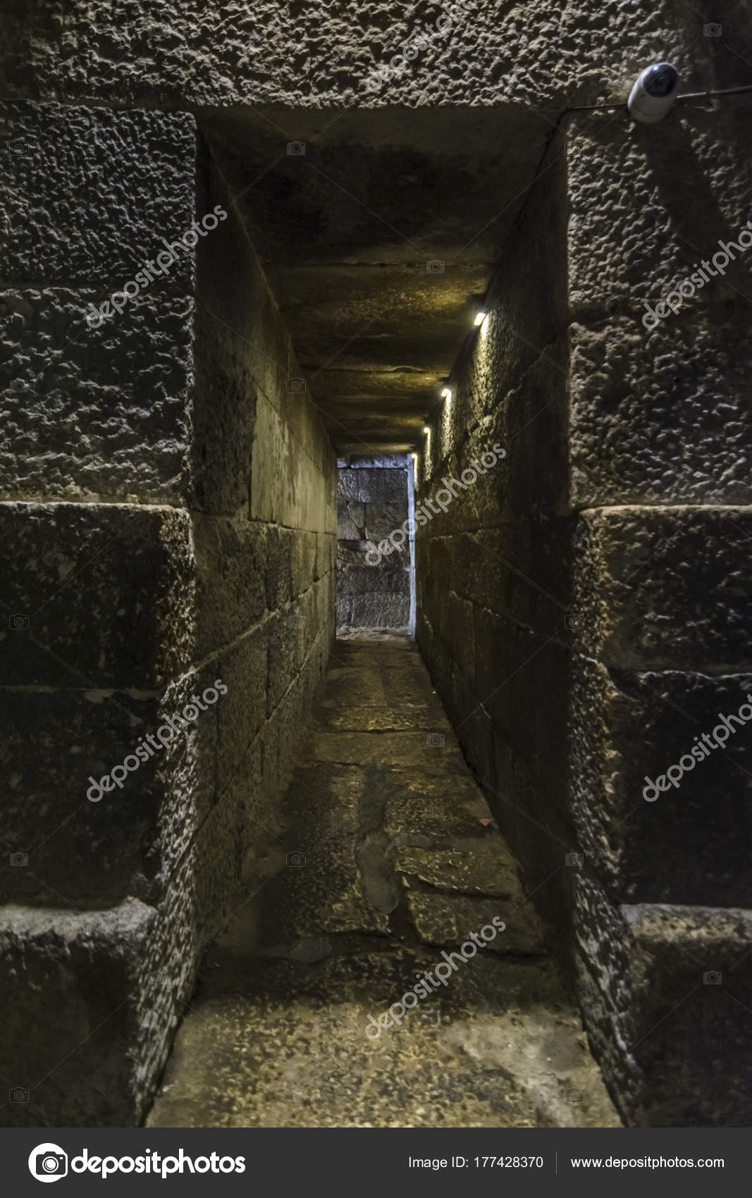 St Dominius Cathedral Crypt — Stock Photo © Cpifbg13 #177428370