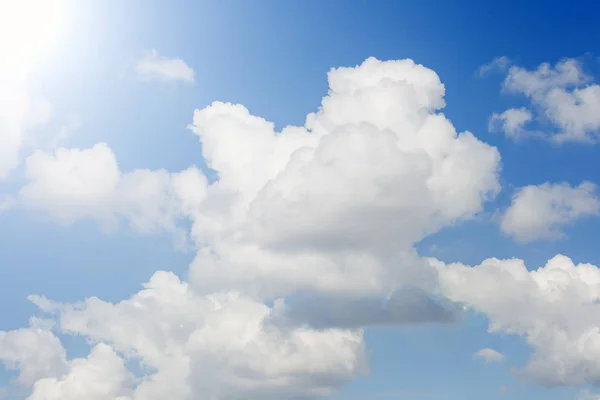 Sky background with clouds. Vector. — Stock Vector © almoond #13263281