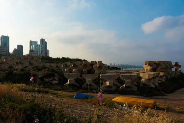 Fotos de La citadelle de beyrouth, Imagens de La citadelle de beyrouth ...