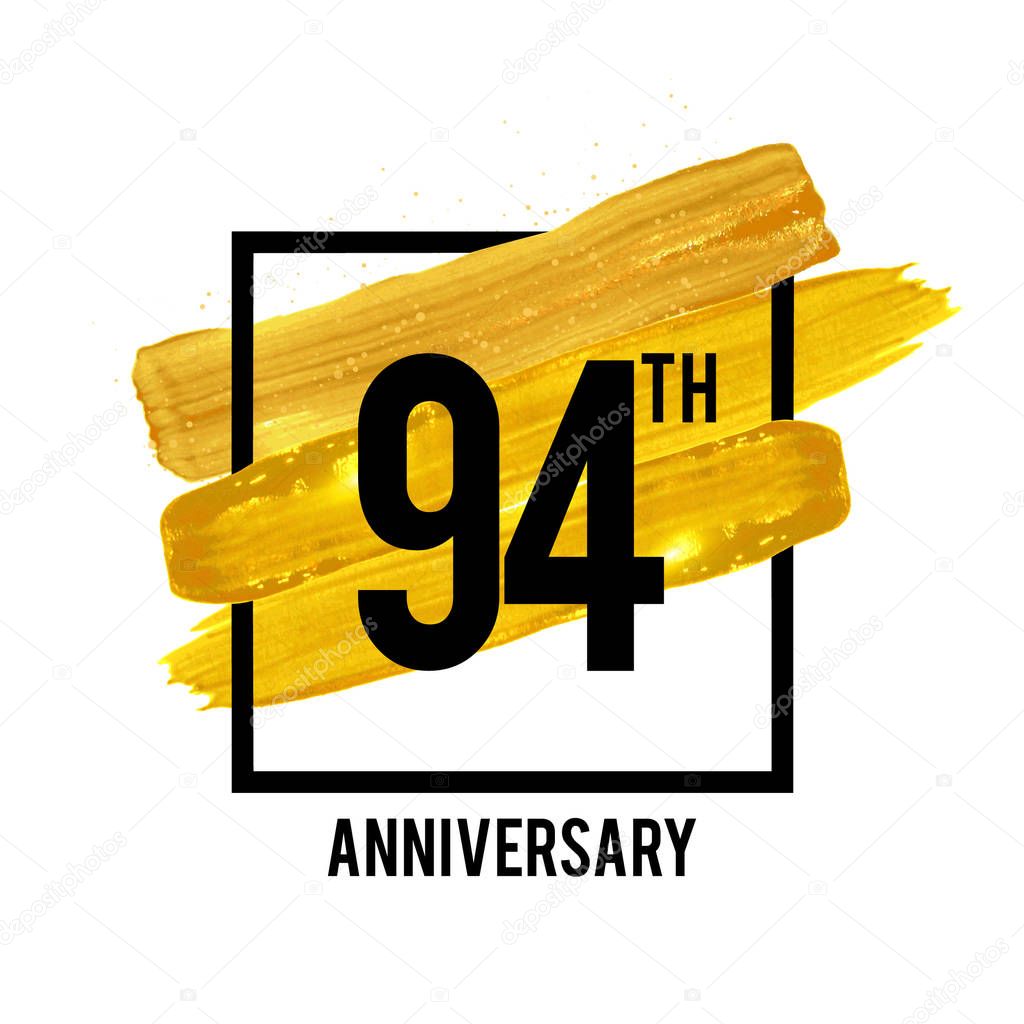Logotipo de celebraci n del aniversario de 94 a os con adorno de pincel dorado aislado sobre ...
