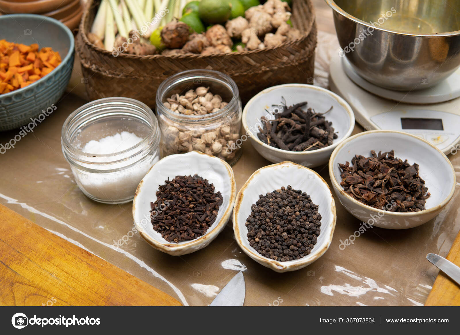 Jamu herbal drink spice ingredient Stock Photo by ©odua 367073804