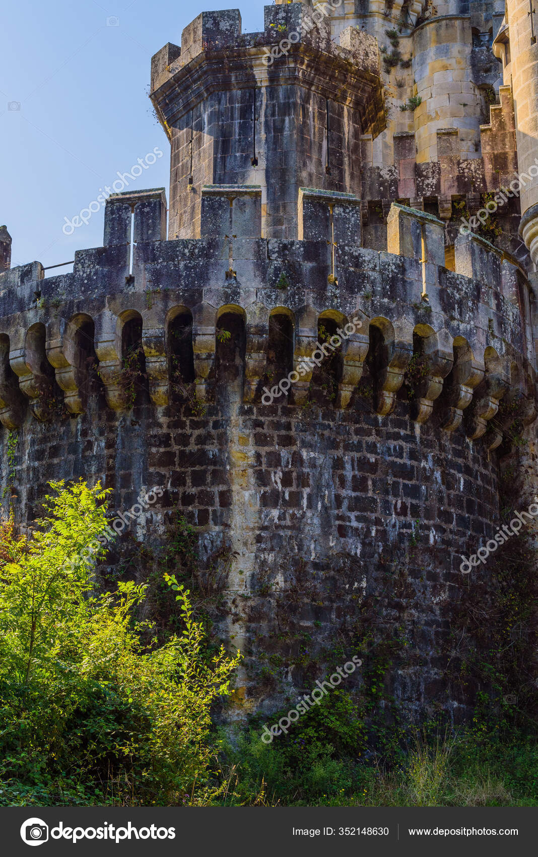 Butron Castle One Most Impressive Beautiful Medieval Castles Basque ...