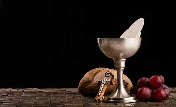 Communion Stock Photos, Royalty Free Communion Images | Depositphotos