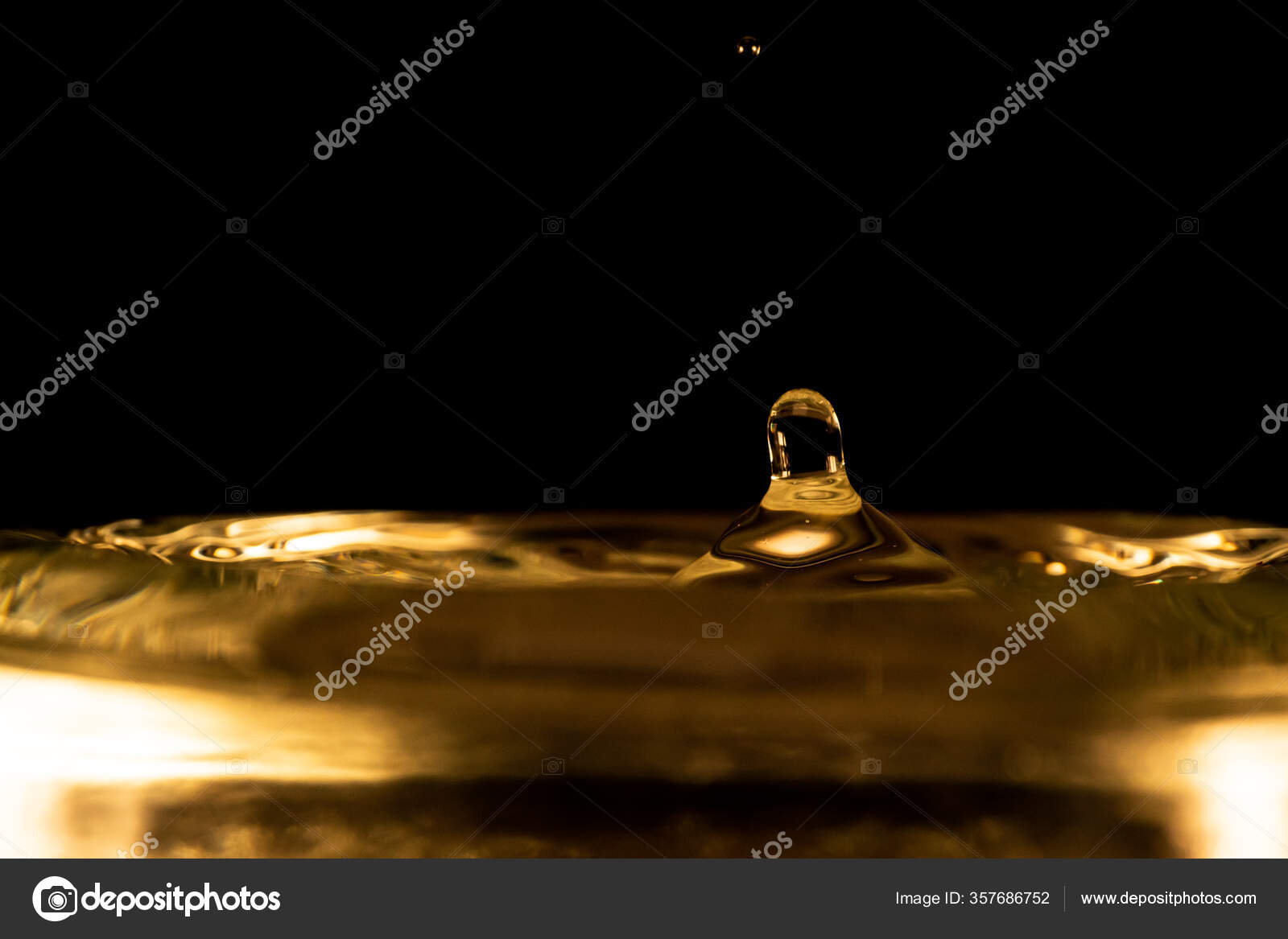 Water Splash Golden Water Splash Isolated Black Background Water Stock ...