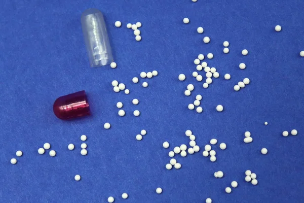 Cápsulas com pellets Stock Photos, Royalty Free Cápsulas com pellets ...