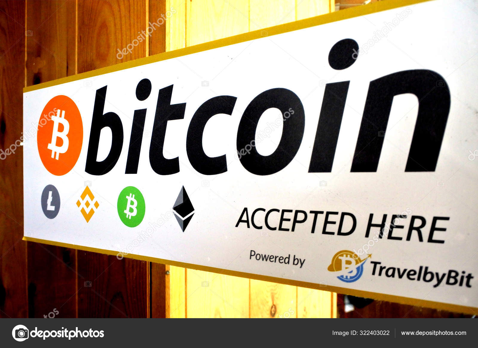 Bitcoin Accepted Here Sign