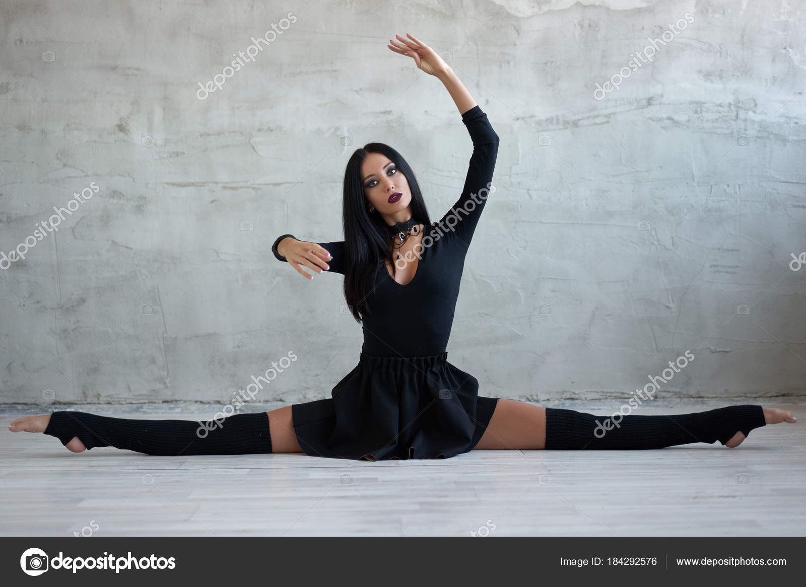 Gothic Gymnast Does Splits — Stock Photo © alexplonsky #184292576