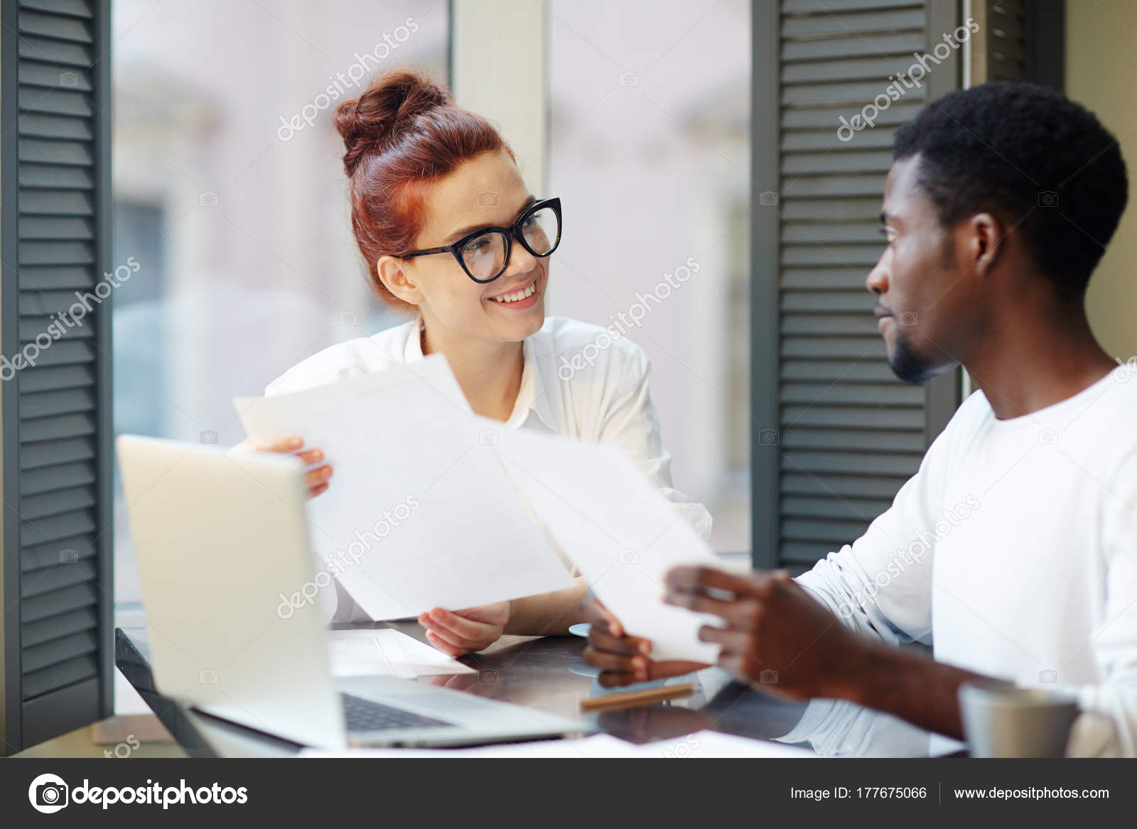 Attractive Young Entrepreneur Conducting Negotiations African American ...