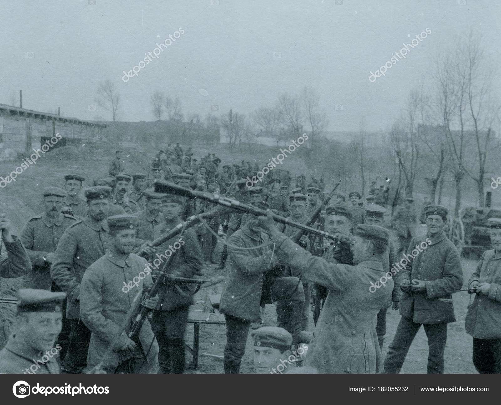 German Sergeant Inspecting Rifle Weapons Drill — Stock Editorial Photo ...