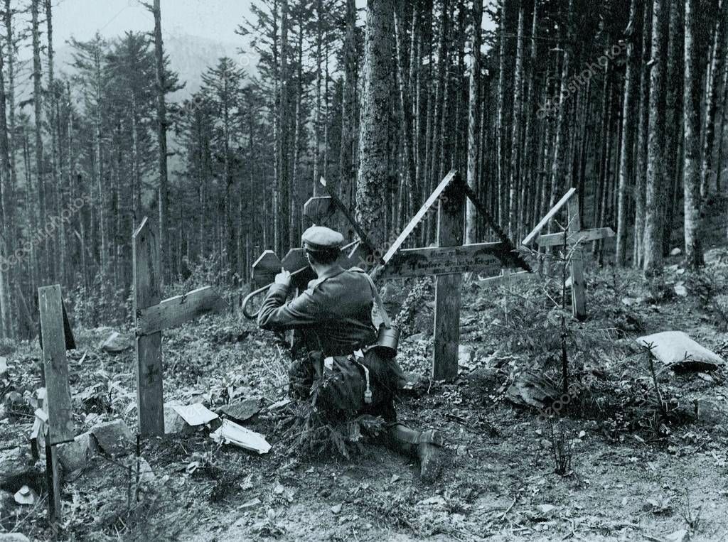 German Soldier Prepares Cross Fallen Comrade – Stock Editorial Photo ...