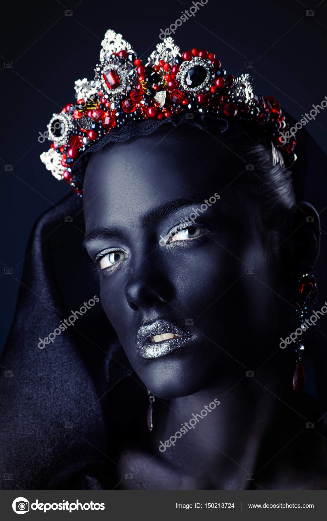 Tiara with red ruby — Stock Photo © prometeus #150213724