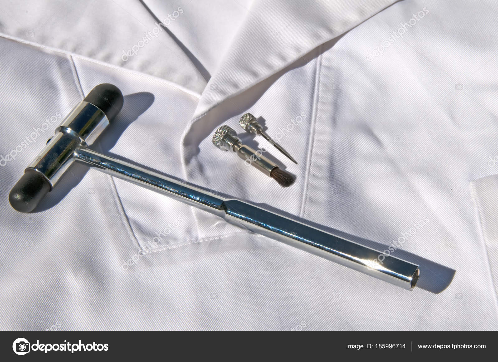 Reflex Hammer Tools Nerve Sensitivity Close Stock Photo by ©CHROMORANGE ...