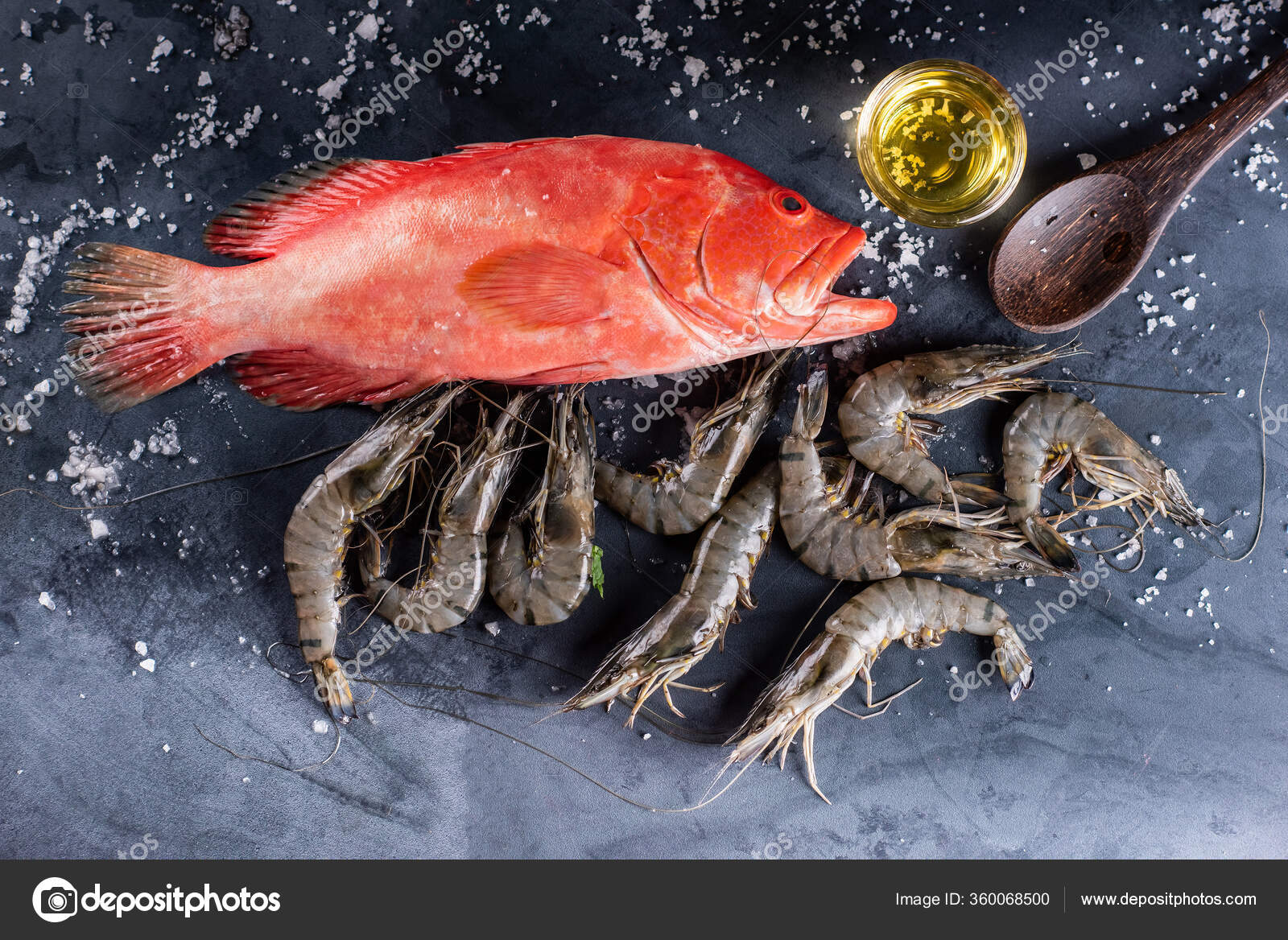 Red Snapper Raw Fish Table Top — Stock Photo © surangastock #360068500