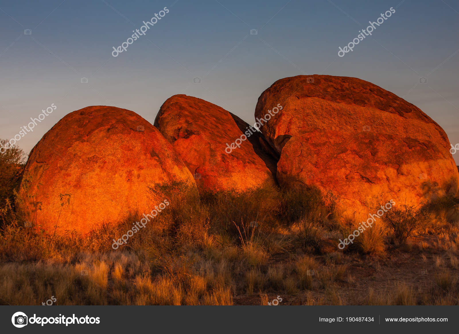 Rock Formations Devils Marbles Conservation Reserve ⬇ Stock Photo ...