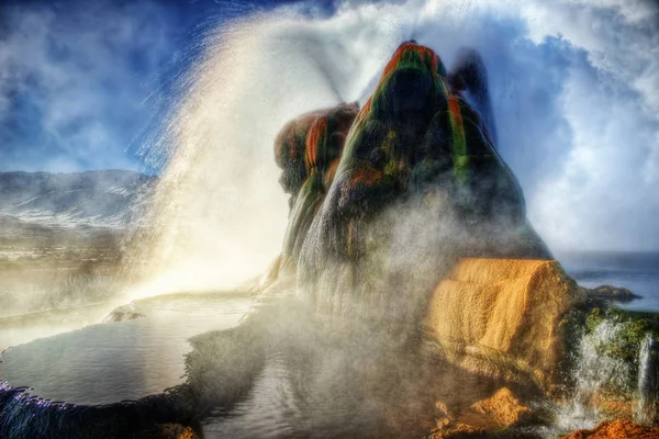 Fly geyser Stock Photos, Royalty Free Fly geyser Images | Depositphotos
