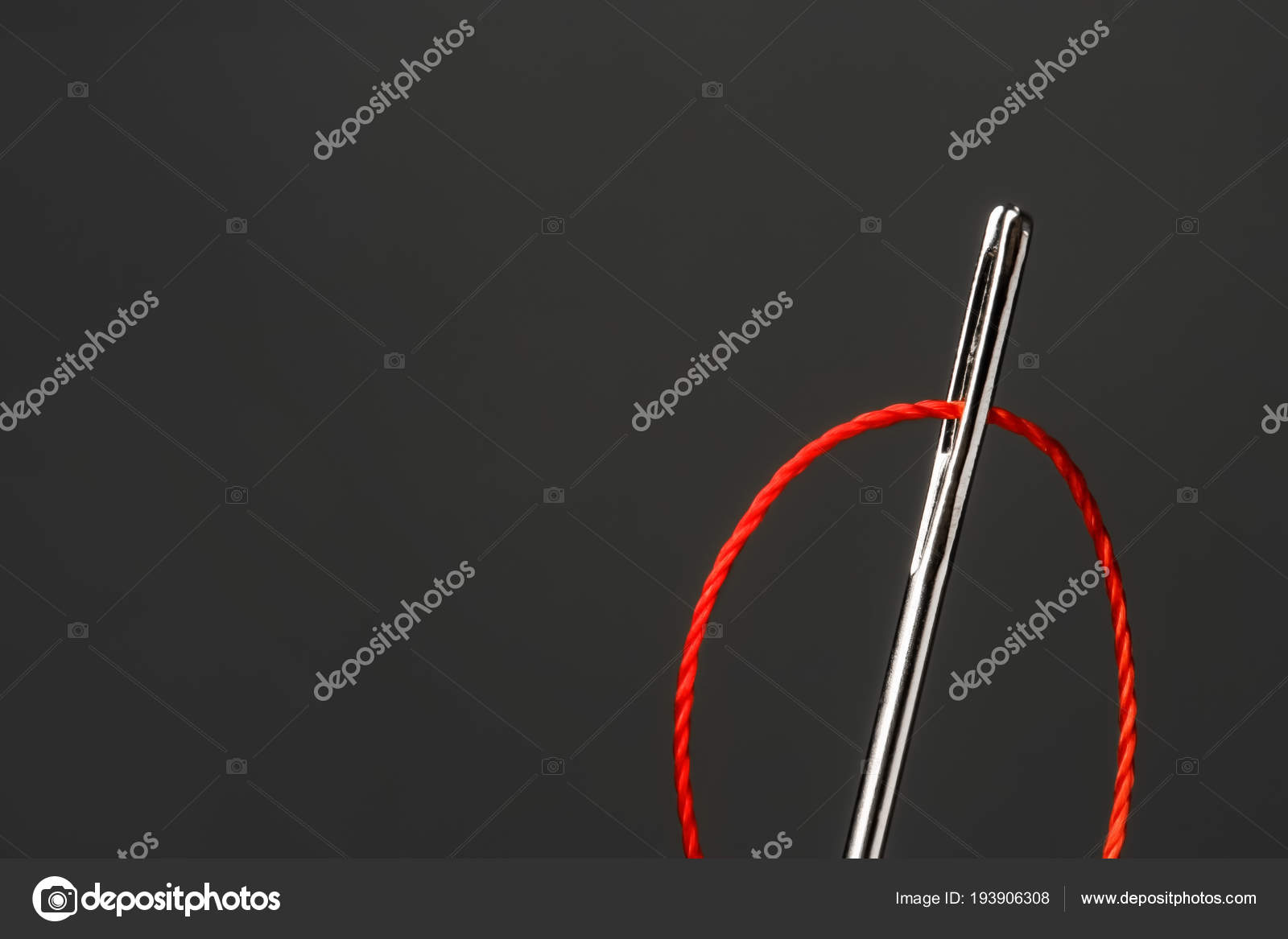 Needle with sewing thread on dark background, closeup — Stock Photo ...
