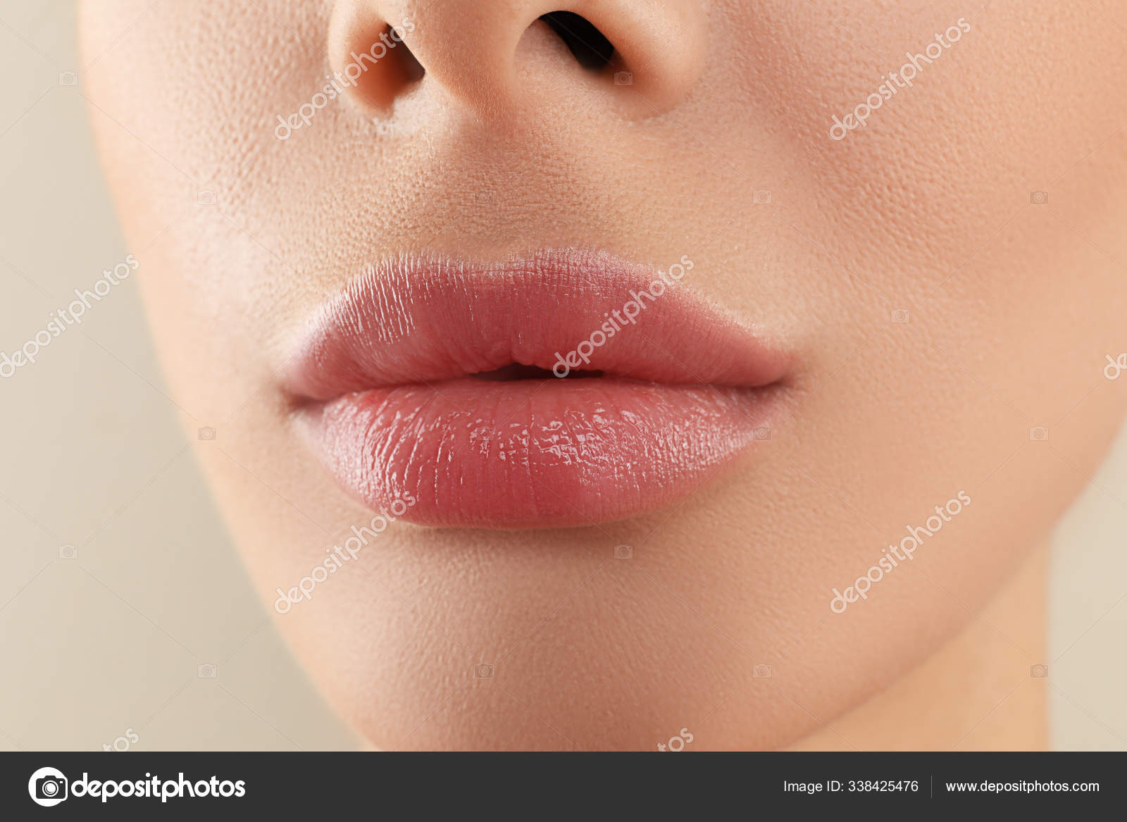 Beautiful Full Lips Photos | Lipstutorial.org