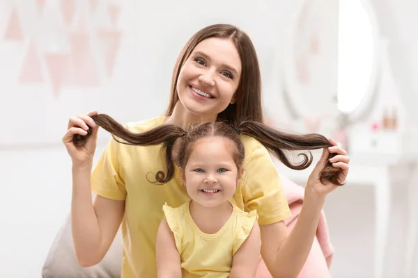 Mother daughter hair Stock Photos, Royalty Free Mother daughter hair Images | Depositphotos