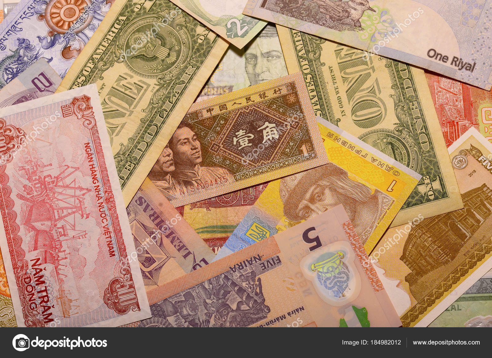 Currency notes background – Stock Editorial Photo © RealityImages ...