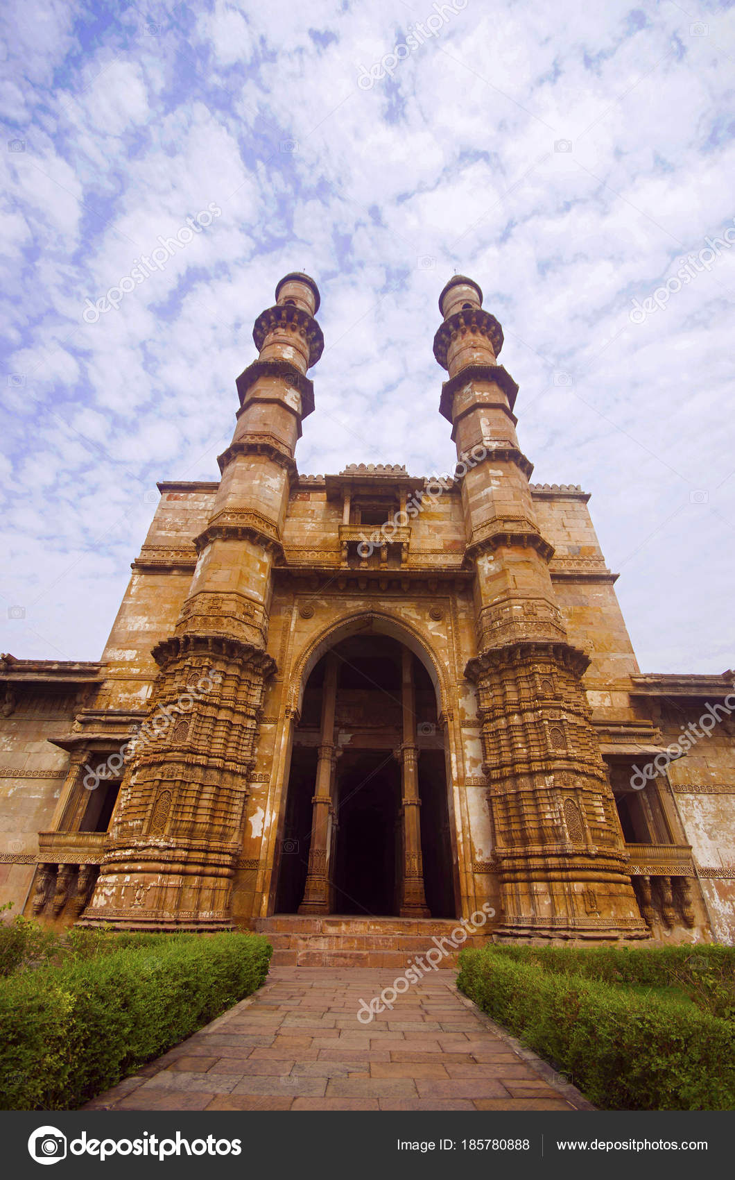Outer view of Jami Masjid (Mosque), UNESCO protected Champaner ...