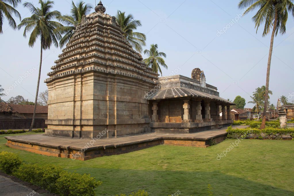 Halasi fue llamado Palasika en la antigüedad y el templo Bhoo Varaha ...