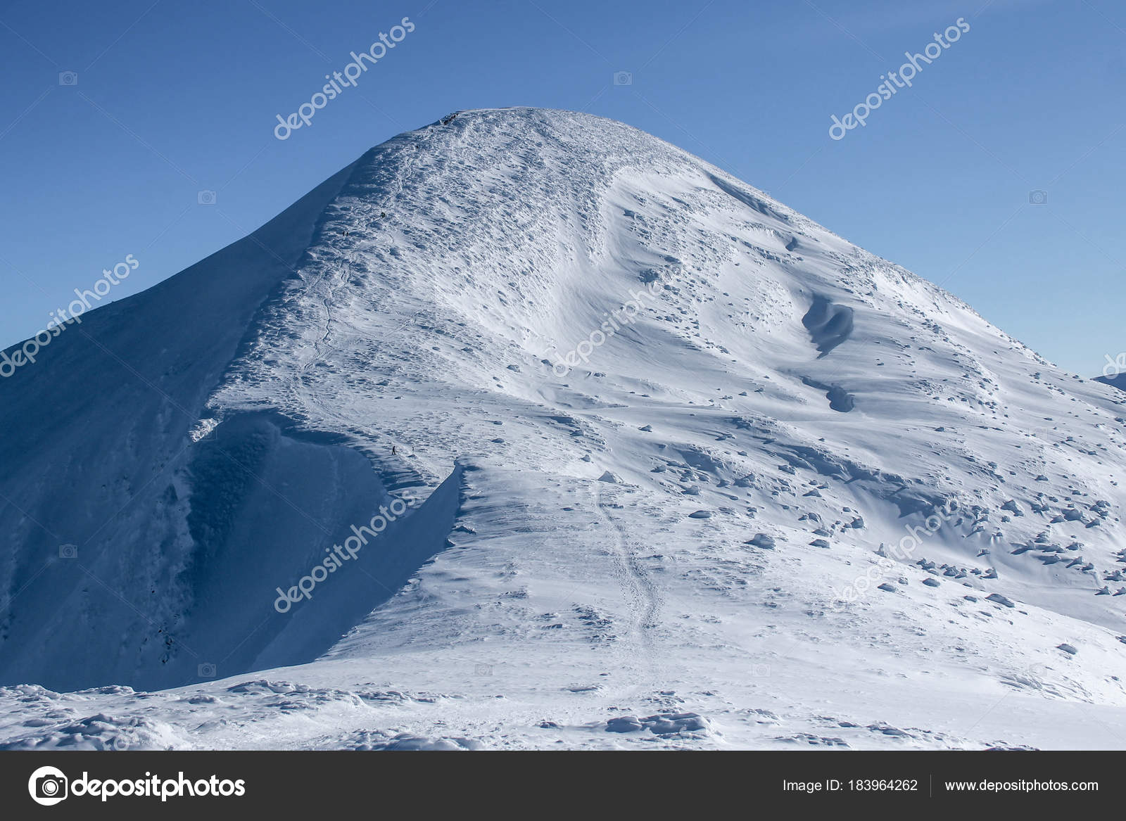 Hoverla — Stock Photo © IgorPylBO #183964262
