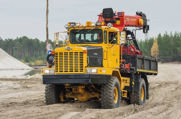 ᐈ Oshkosh wisconsin stock pictures, Royalty Free oshkosh photos ...