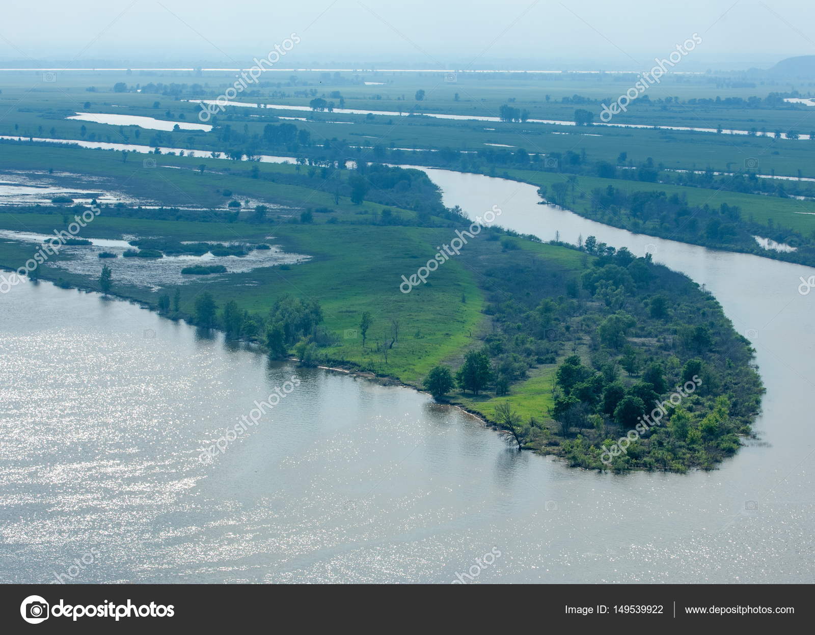 Summer river. High Rock. blue sky. beautiful scenery — Stock Photo ...