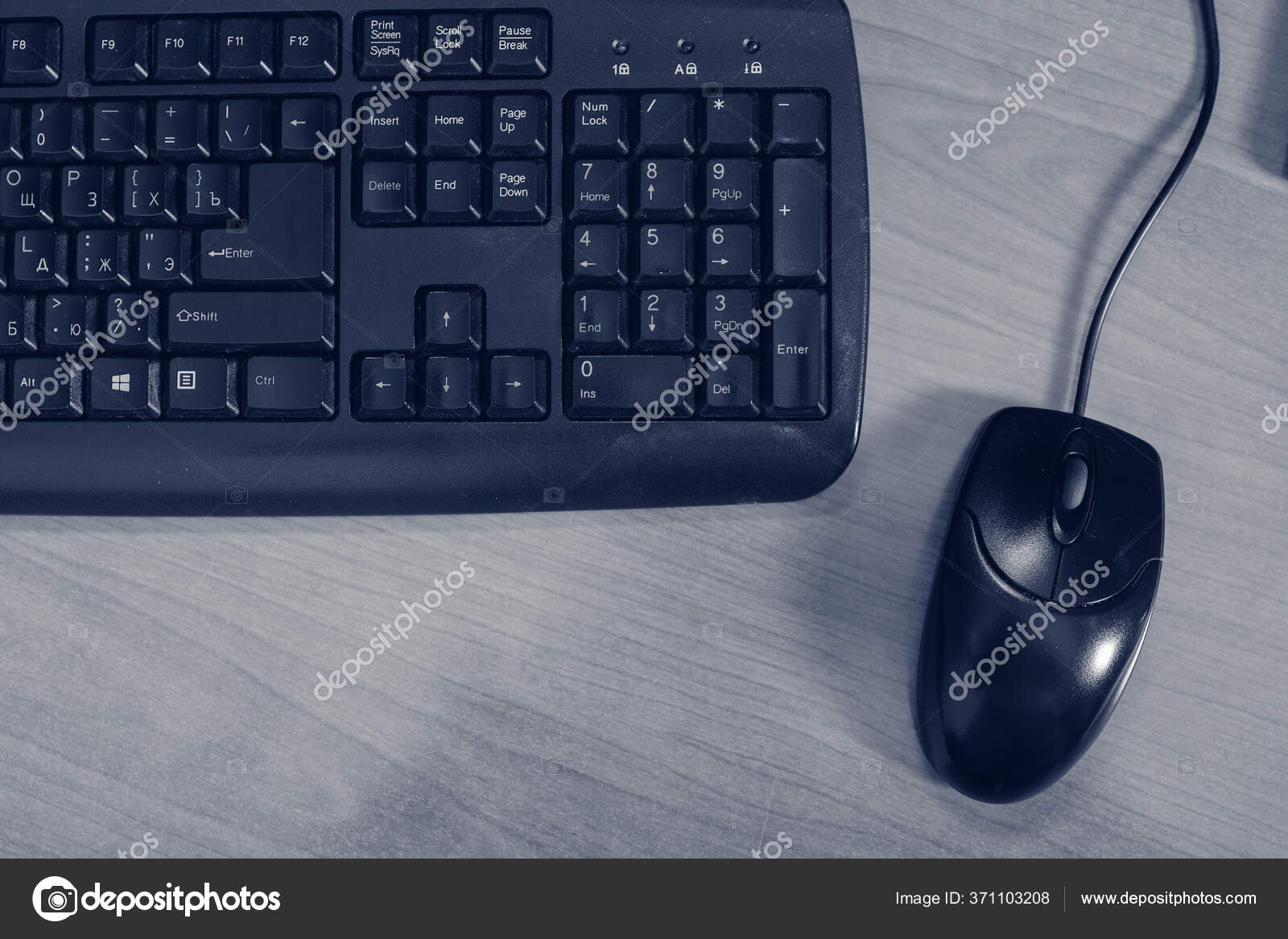 Black Computer Keyboard Mouse Desk — Stock Photo © danielt.1994 #371103208