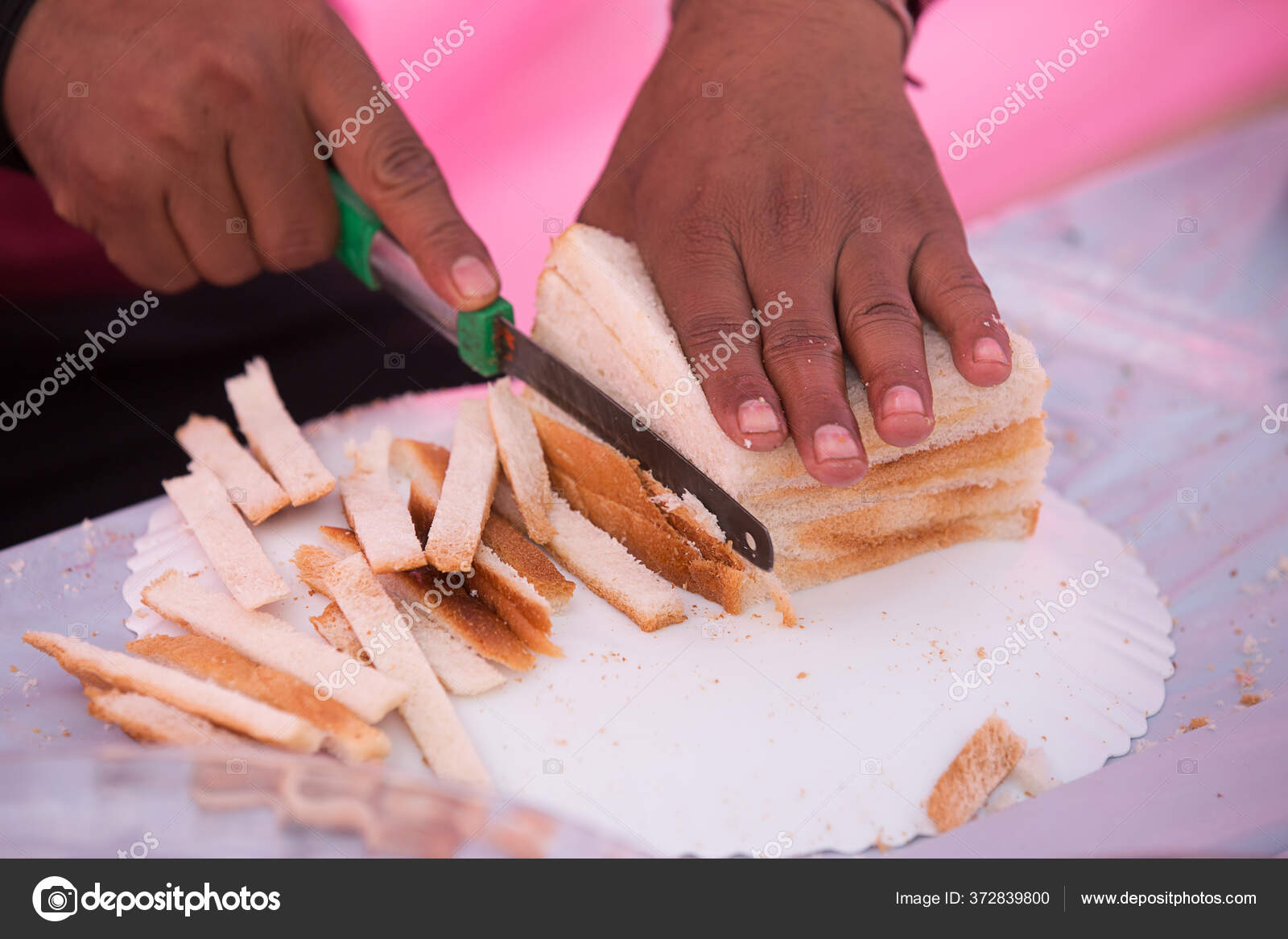 Male Hand Cutting Fresh Bread Table Bread Close Fresh Bread — Stock ...