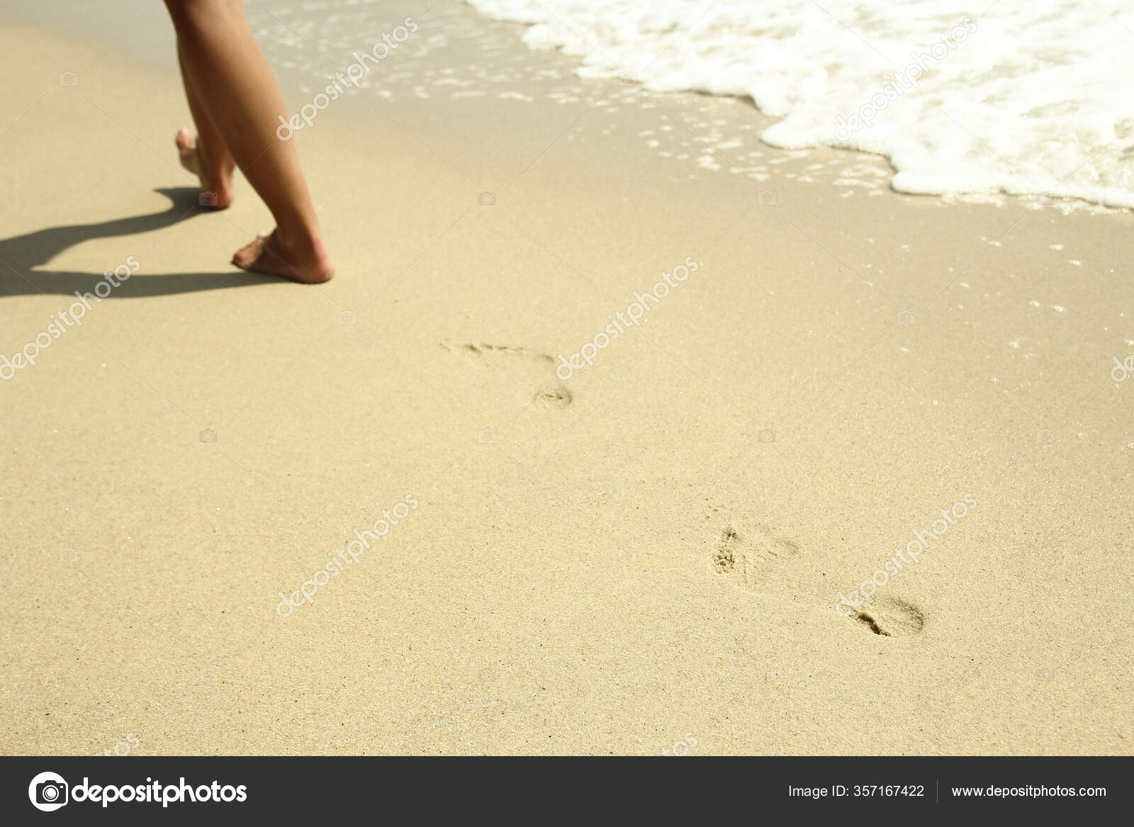 Female Footprints Sand Beach — Stock Photo © Kostia777 #357167422