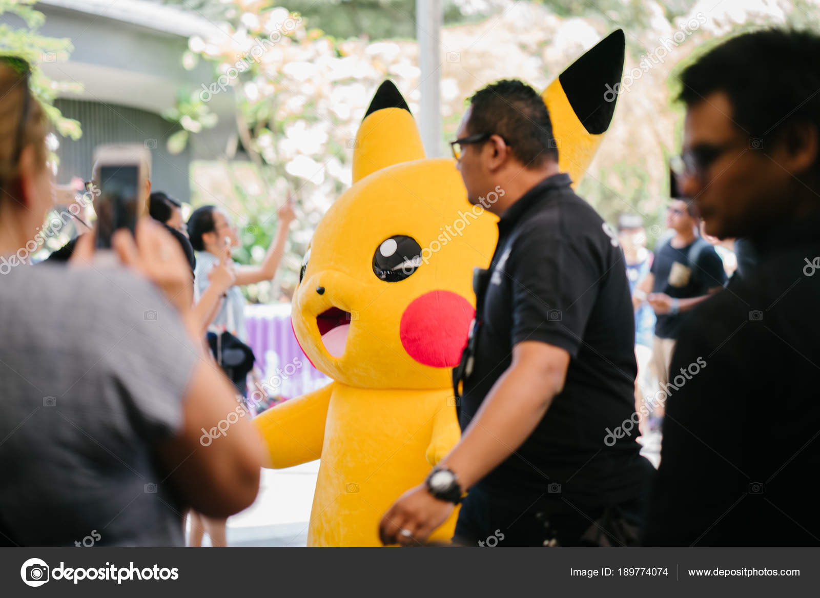 Singapore March 2018 Pikachu Parade Gardens Bay Major Tourist Local ...