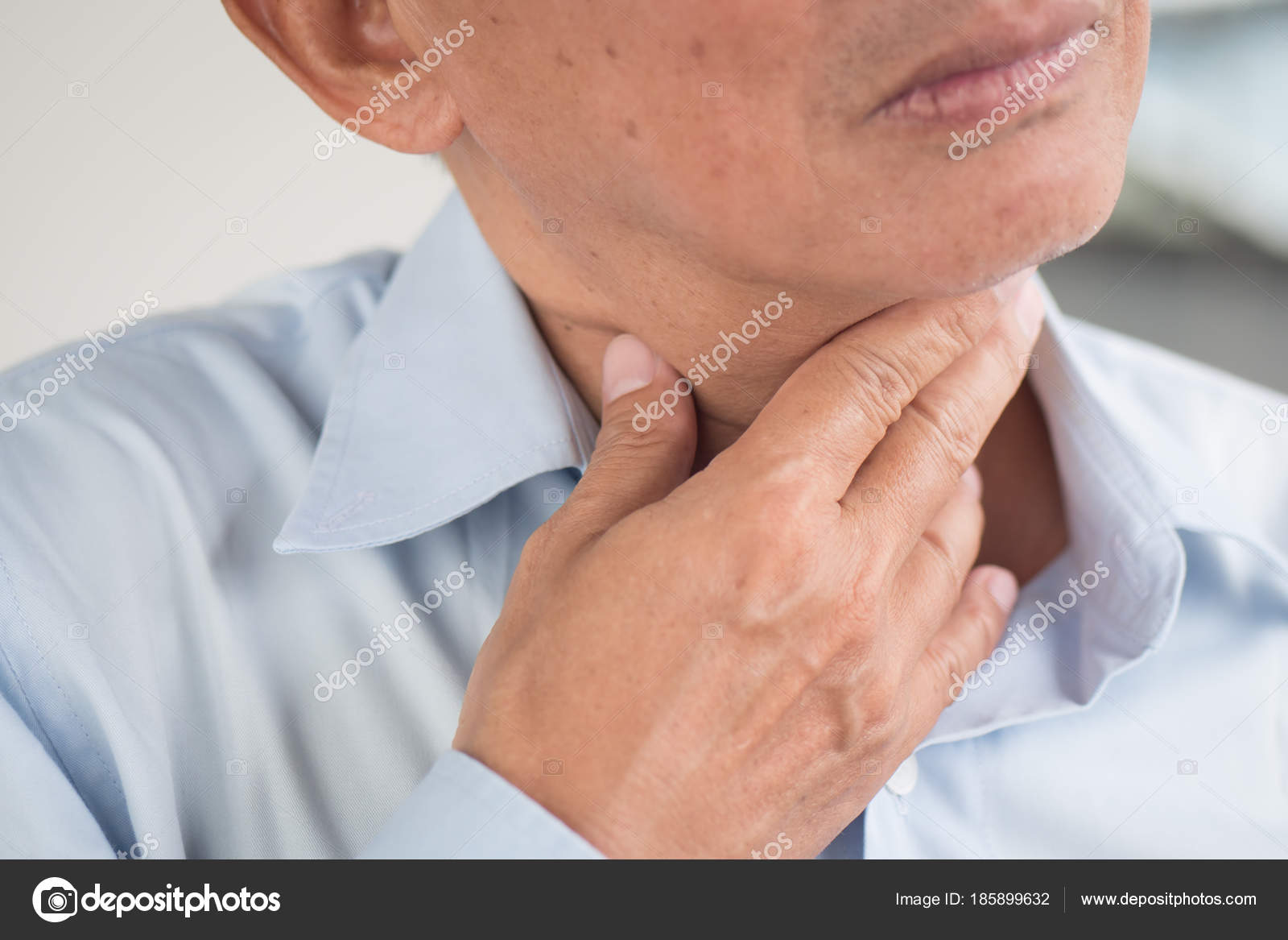 Sick old man with sore throat, laryngitis, reflux — Stock Photo © 9nong ...