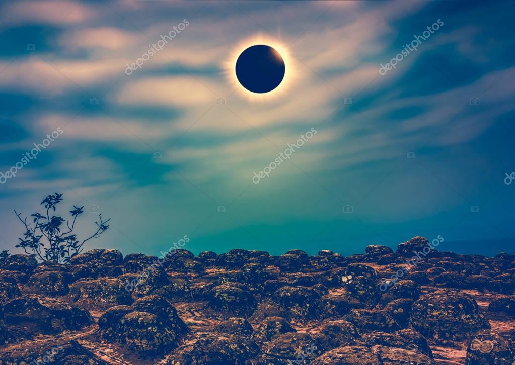 Increíble fenómeno científico natural. Eclipse solar total con efecto ...