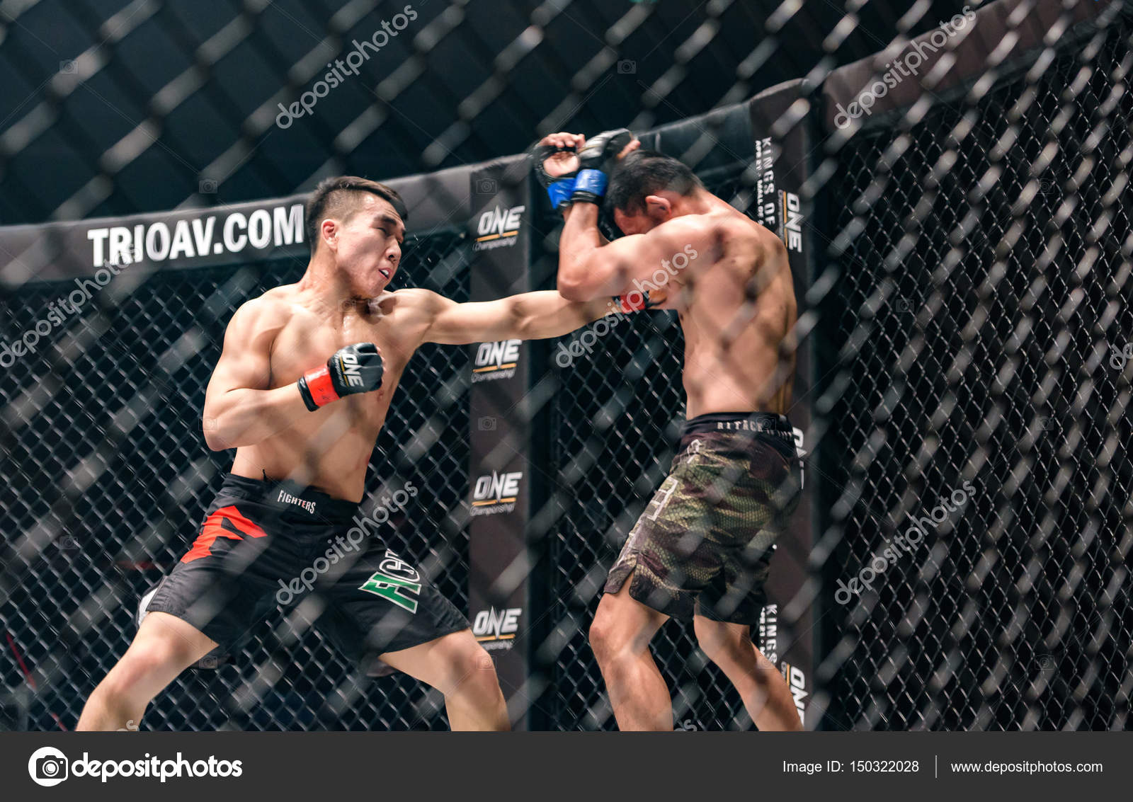 Ma Jia Wen of China and Yohan Mulia Legowo of Indonesia in One ...