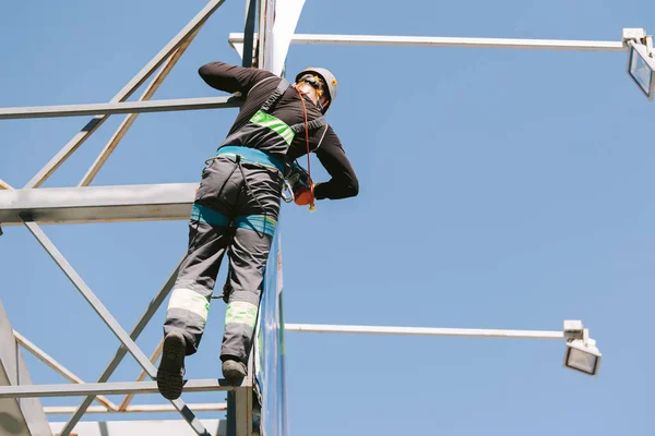 Man Working High Tower Pole Telecommunication Working High Risk ...