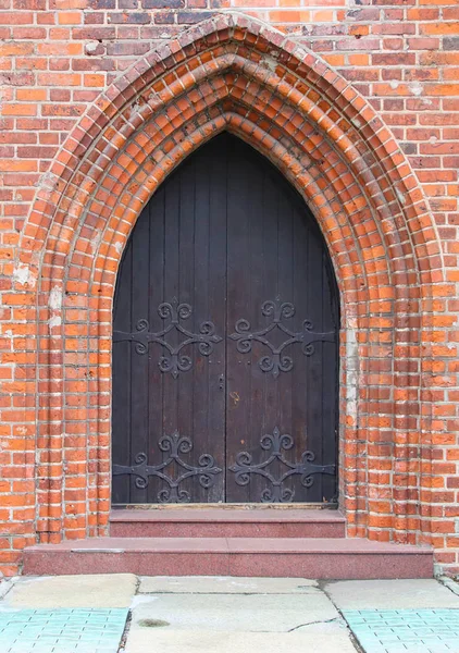Gothic brick building Stock Photos, Royalty Free Gothic brick building Images | Depositphotos