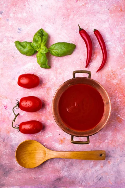 Tomato sauce splatter Stock Photos, Royalty Free Tomato sauce splatter ...