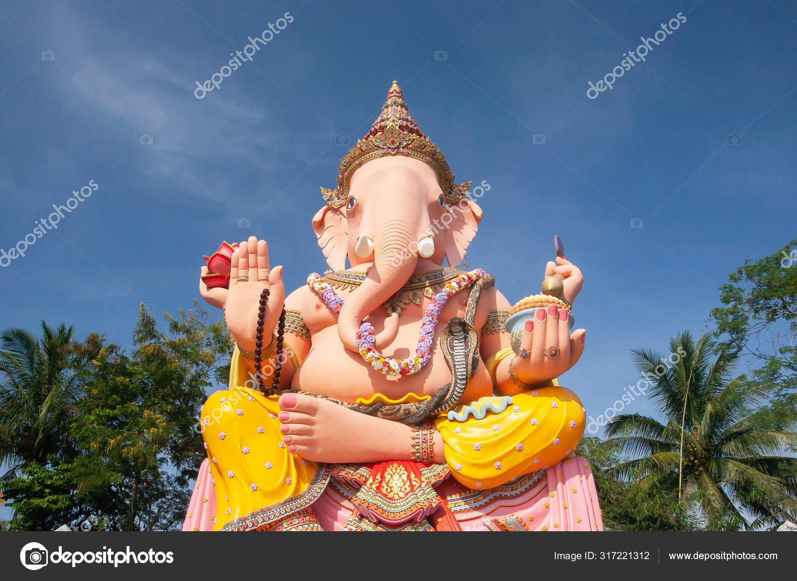 Beautiful large statue of Lord Ganesha. Stock Photo by ©taneso99o 317221312