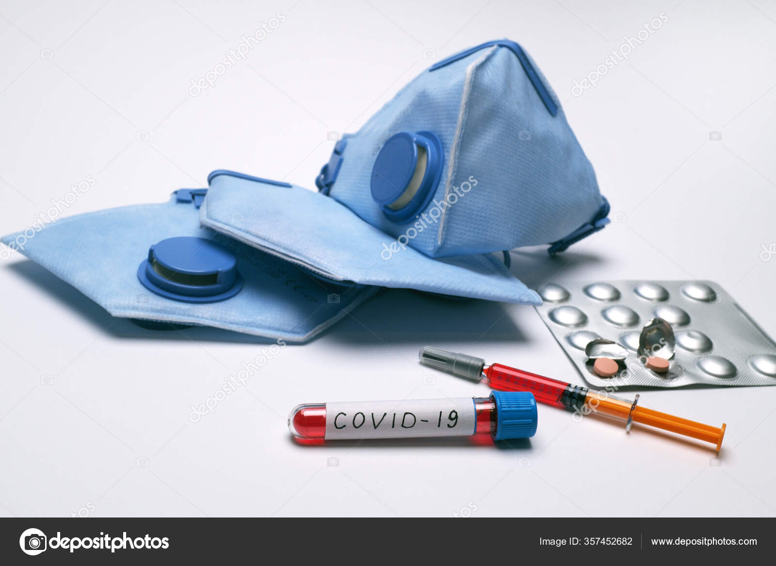 Drugs Protective Masks Ampoule Preparation — Stock Photo © koliber ...