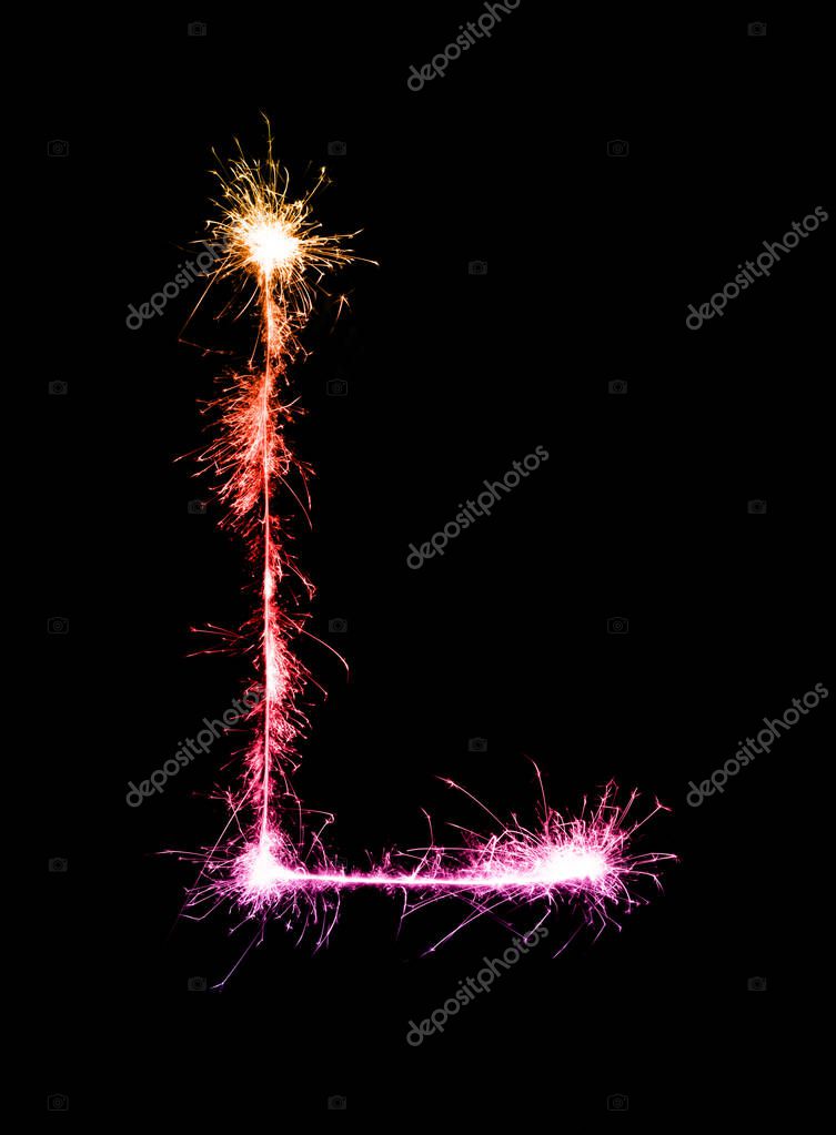 Alfabeto de luz de fuegos artificiales Sparkler L (Letras mayúsculas) por la noche 2023