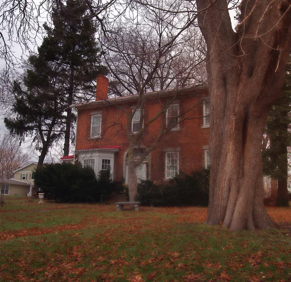 Elderly walker house Stock Photos, Royalty Free Elderly walker house ...