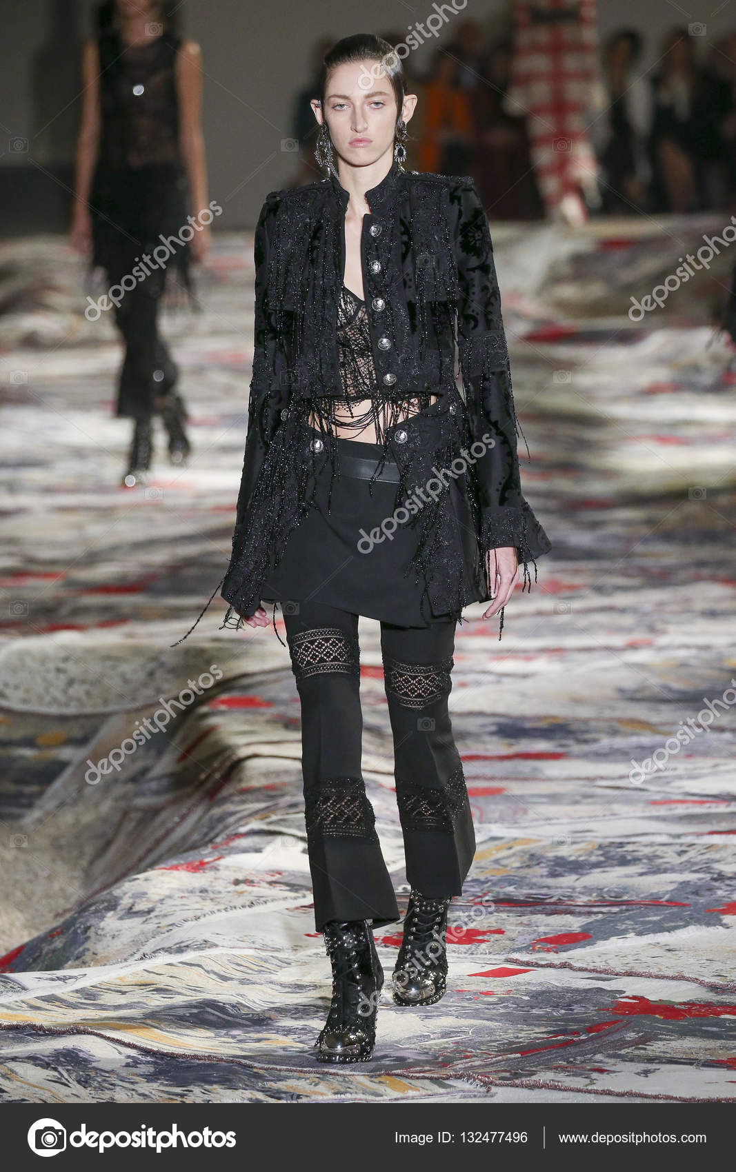 Alexander McQueen designed by Sarah Burton show – Stock Editorial Photo ...