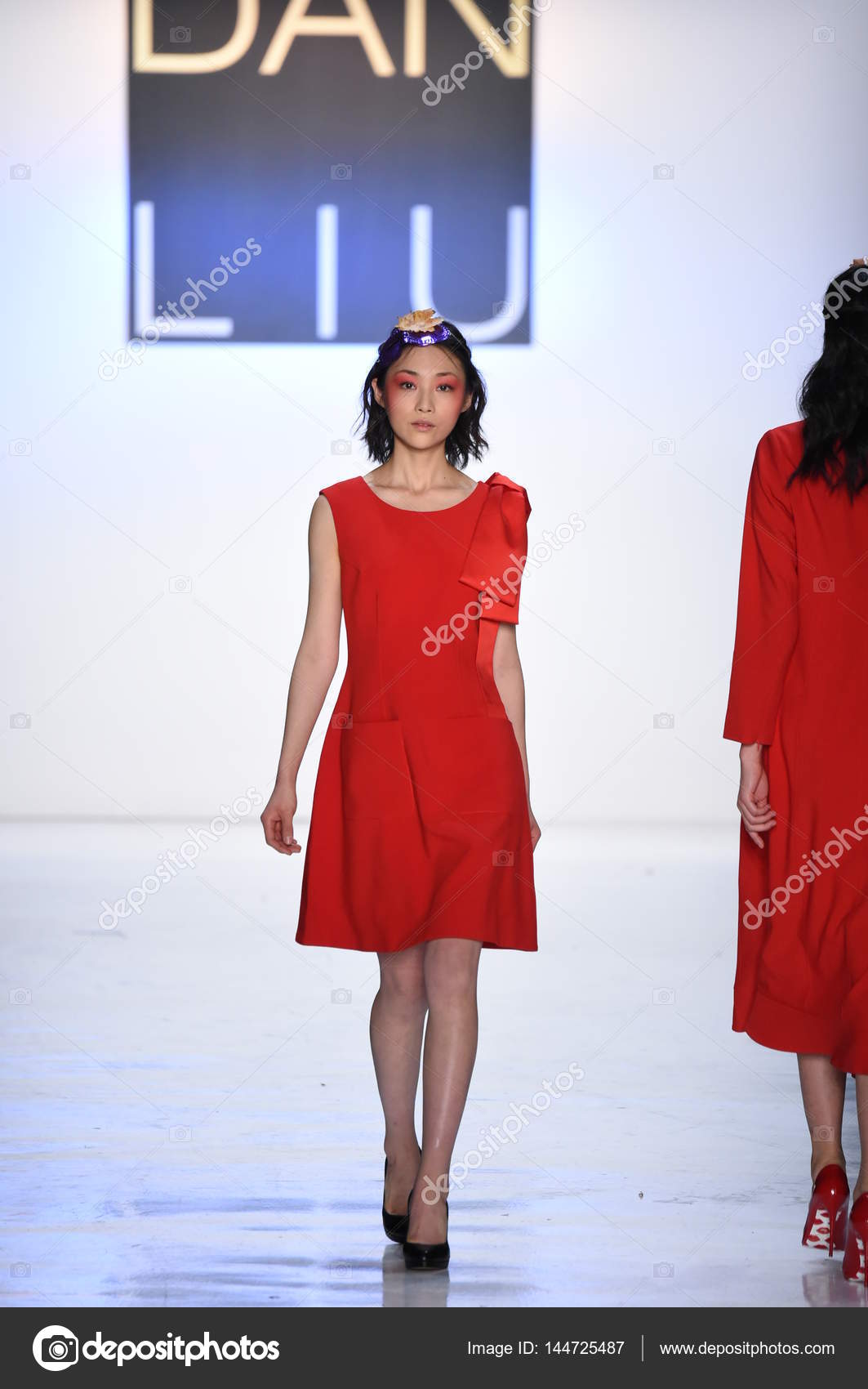 Dan Liu collection – Stock Editorial Photo © fashionstock #144725487