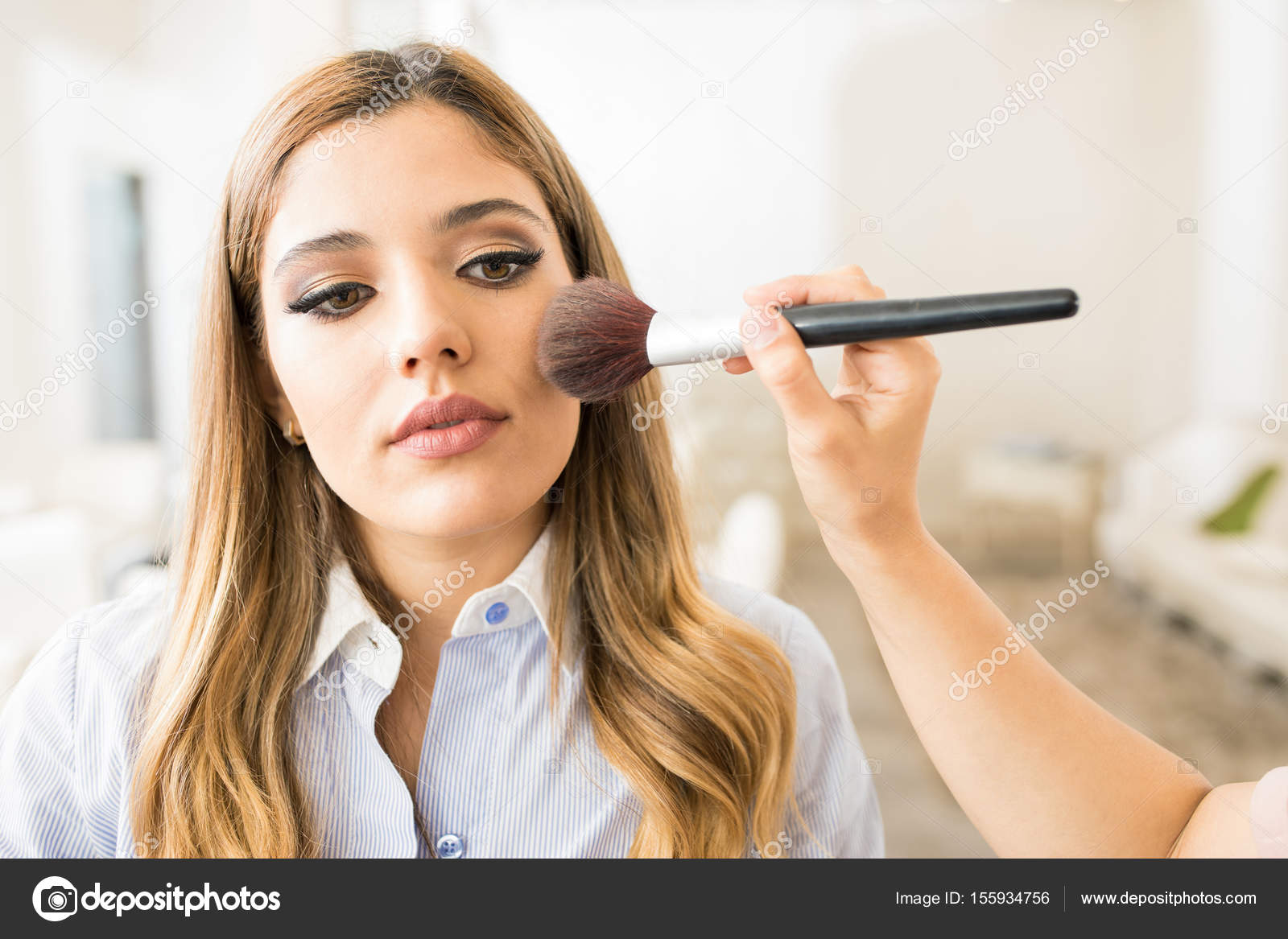 Lady getting some blush — Stock Photo © tonodiaz #155934756
